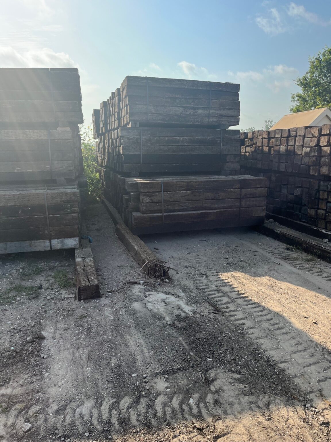 Railroad Ties & Switch Ties Supplier | Gulf Coast Mats